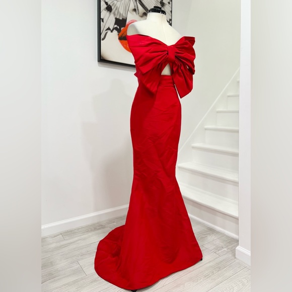Alexia Maria | Dresses | Alexia Maria Sylvie Bow Embellished Gown Red ...